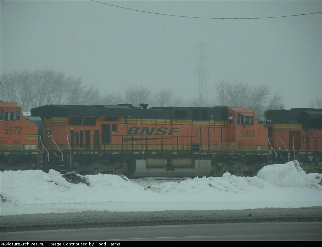 BNSF 5988